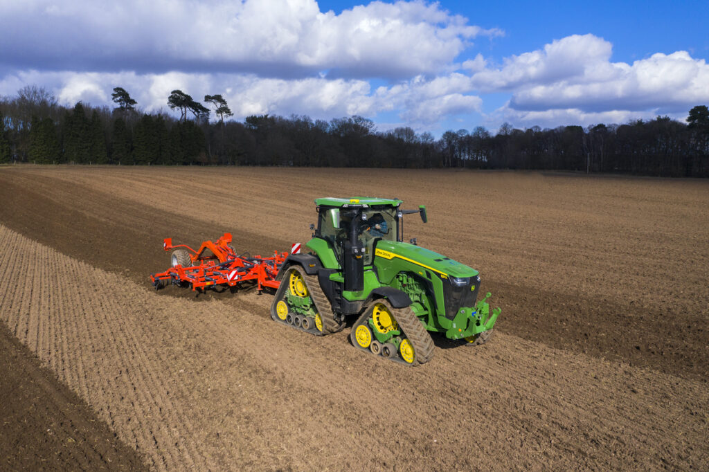 Award-winning technology from John Deere at Cereals 2021 - Tillage and ...