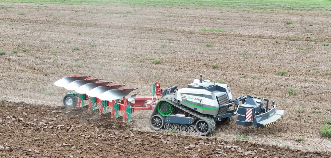 Autonomous Ploughing World Record - Tillage and Soils - best practice ...